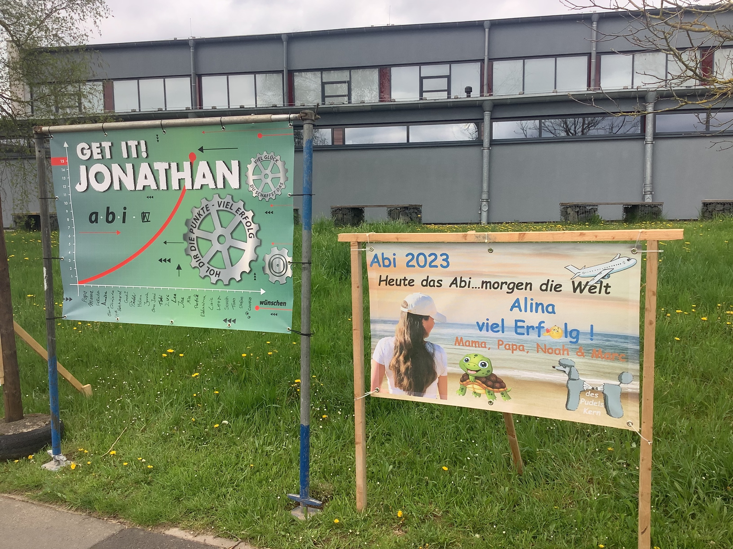 ~~ LAUBACH-KOLLEG ~~ [Aktuelles]